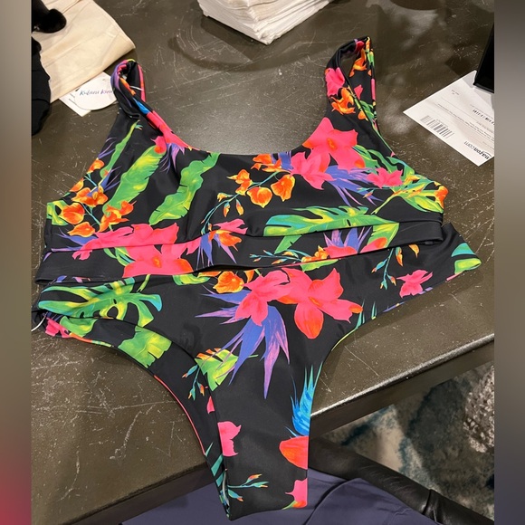 Kulani Kinis | Swim | Kulani Kinis Sunkissed Bikini Set | Poshmark